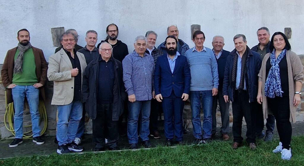 Το νέο Δ.Σ της Ομοσπονδίας Ελληνικών Κοινοτήτων Γερμανίας - Η ΦΩΝΗ ΤΗΣ ...