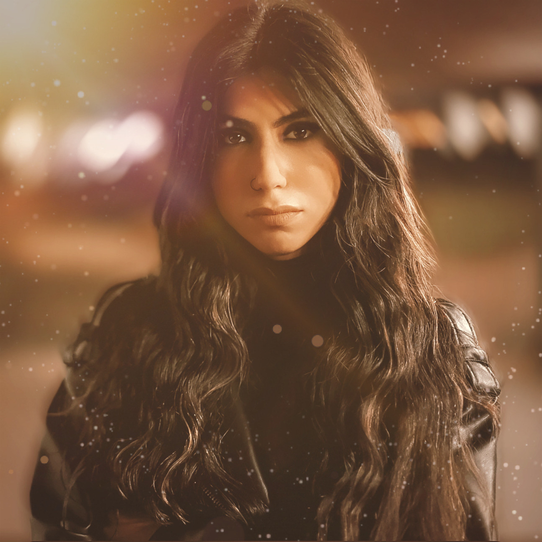 Singer-songwriter Elena Mylonas ''Takes her Time'' on VoG | 01 March ...